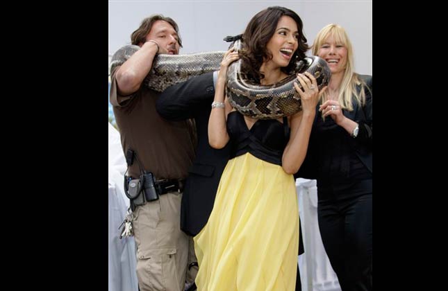 Mallika Promotes 'Hisss' With Snakes