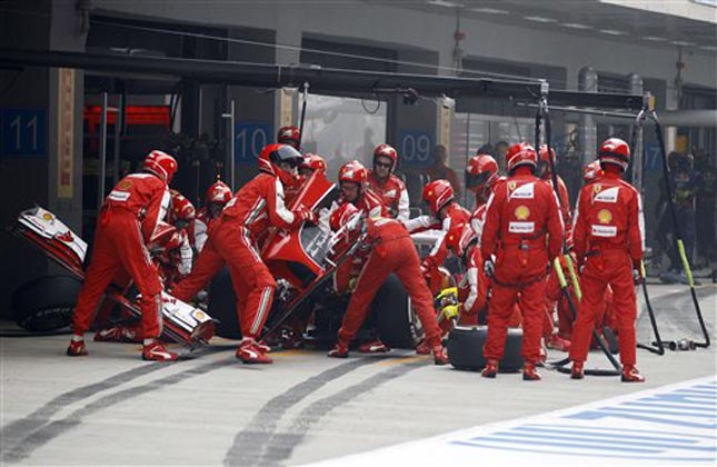 Watch best moments of Formula 1 racing in India