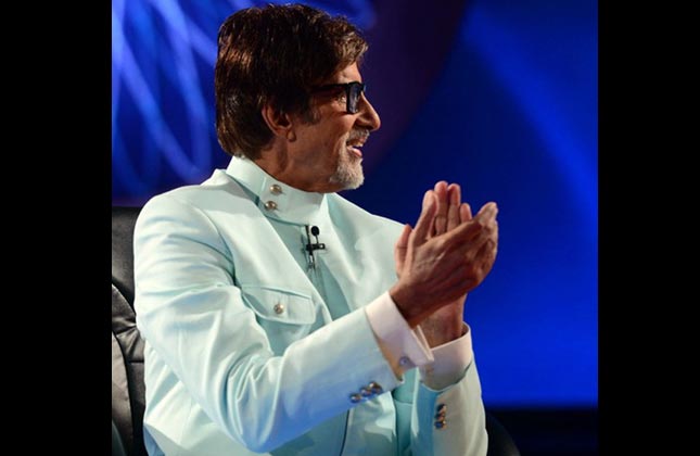 Big B shakes leg on 'Chingam Chabake'