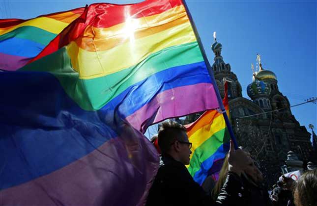 Gay rights activists 'strip' while staging protest in Russia
