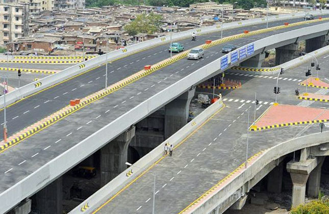 India's first double-decker flyover in Mumbai