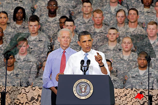 Obama Meets US Special Forces Commandos