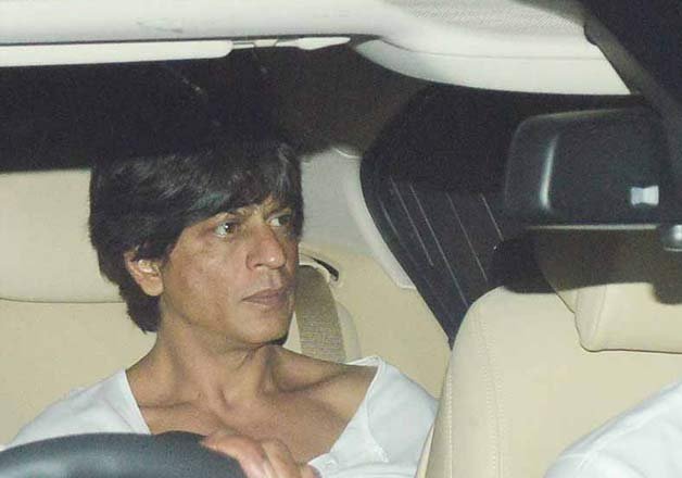 Shah Rukh Khan at the funeral of Danny Denzogpa manager
