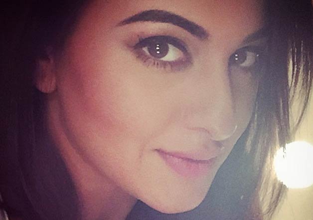 Sonakshi Sinha 10 Best Selfies So Far